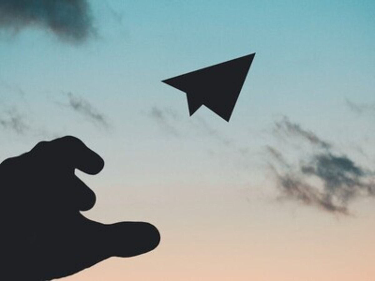 "Top Fun" Paper Airplane Contest | Westwood Minute